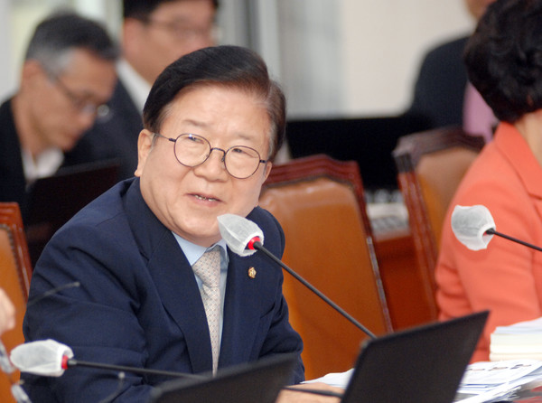 [국감인물] 박병석 의원(국회 외교통일위) “치우친 가치외교,원칙있는 실사구시 외교로 국익과 균형 찾아야”