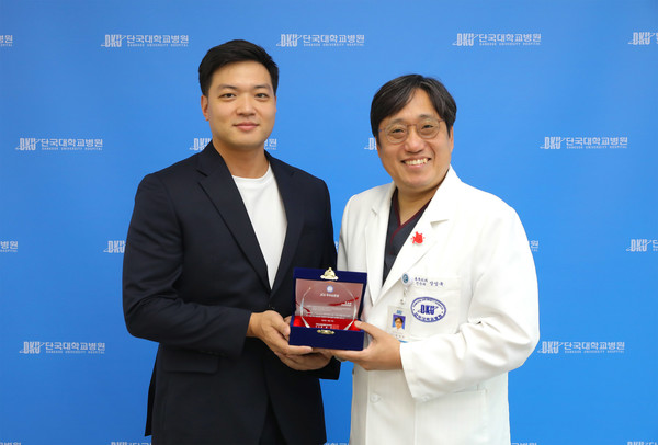 장성욱 단국대병원 교수팀, 대한심장혈관흉부외과학회 학술상 수상